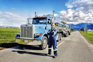 Bulk Liquid & Dry Railcar Transloading - Vedder Transport